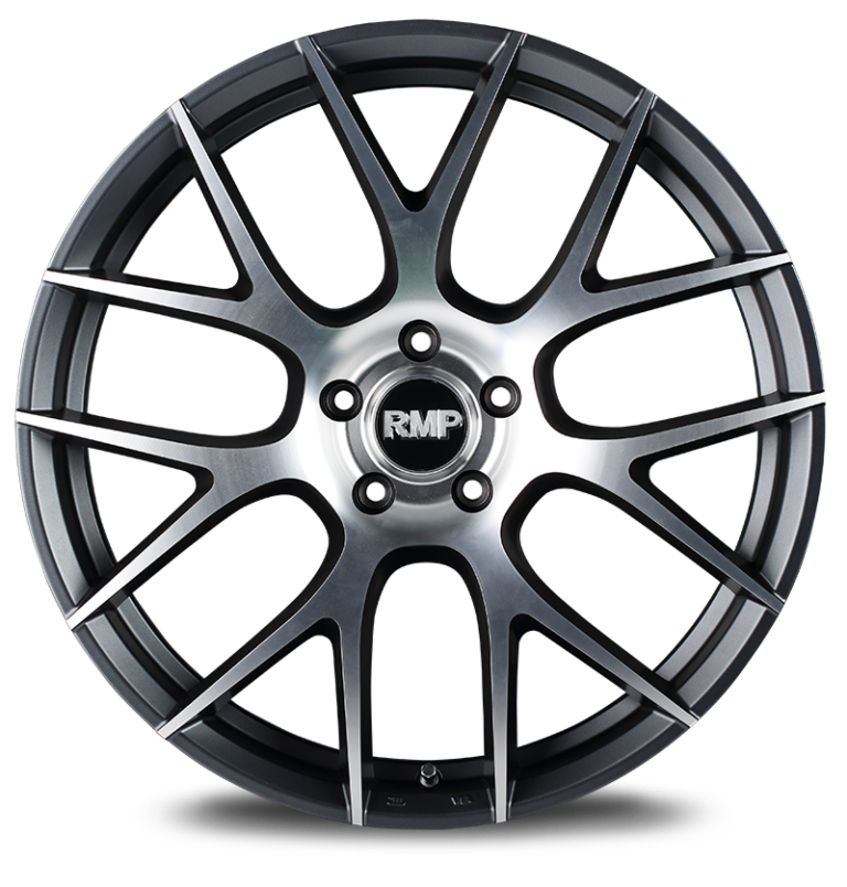 90系ヴォクシーハイブリッドにおすすめのスタッドレスタイヤ・ホイールのご紹介 - タイヤワールド館BEST 店舗Blog