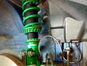 TEINの車高調の特徴！バッチリ決まる車高の高さとは？ - タイヤワールド館ベスト 店舗Blog