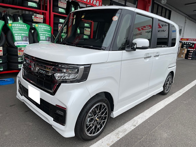 BEST写真館 | ホンダ N-BOXカスタム JF3/JF4 の BBS RP 15 ダイヤモンドブラック を表示 | タイヤとアルミホイールの専門店 タイヤワールド館ベスト通販サイト