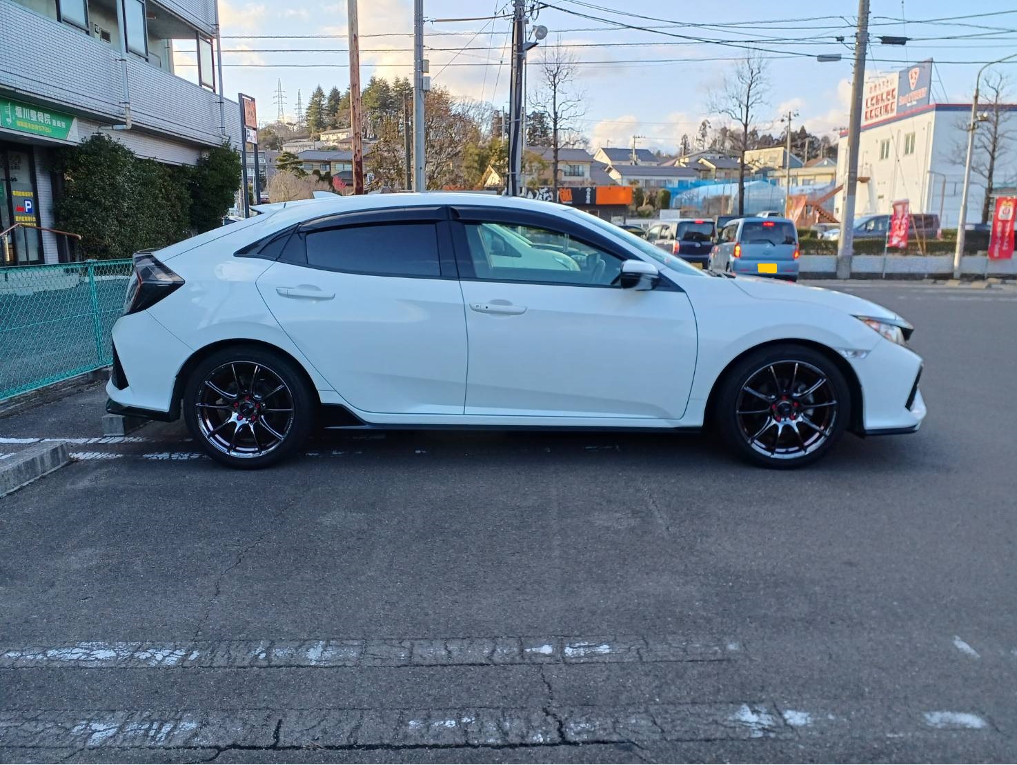 BEST写真館 | ホンダ シビックハッチバック FK7 の Weds(ウェッズ) WedsSport ウェッズスポーツ 18 RLC(レッドライトクローム) を表示 | タイヤとアルミ ...