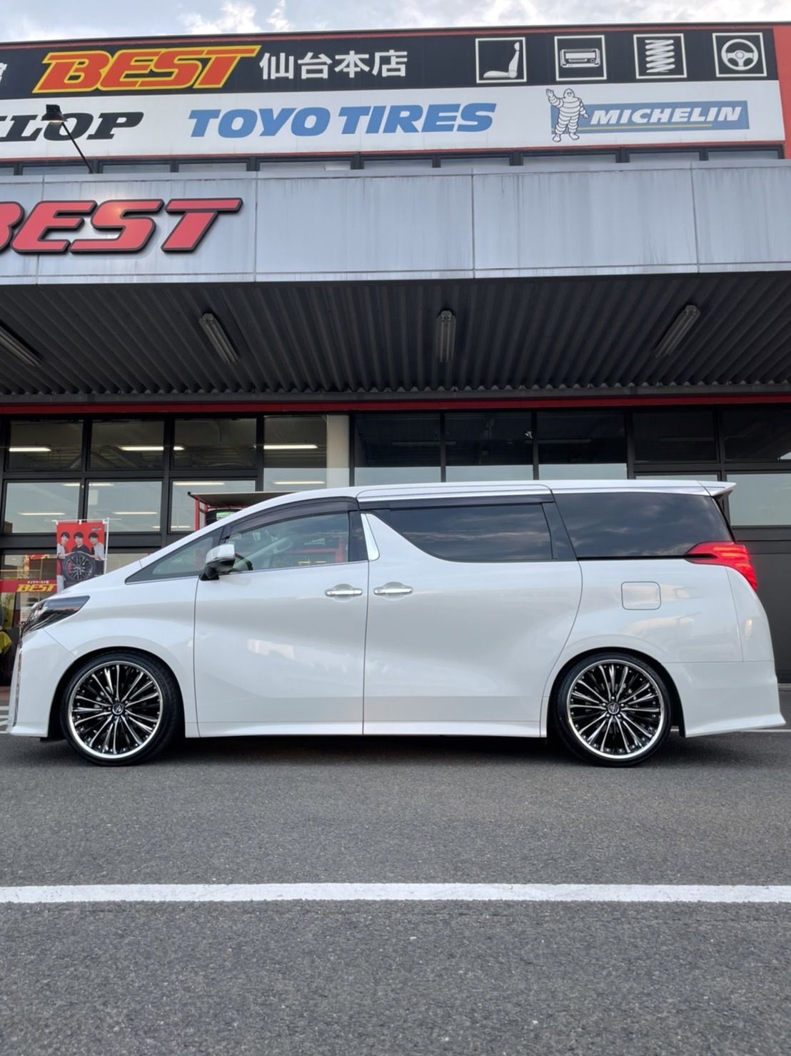 BEST写真館 | トヨタ アルファード GGH30/GGH35/AGH30/AGH35 の Weds(ウェッズ) Kranze クレンツェ ...