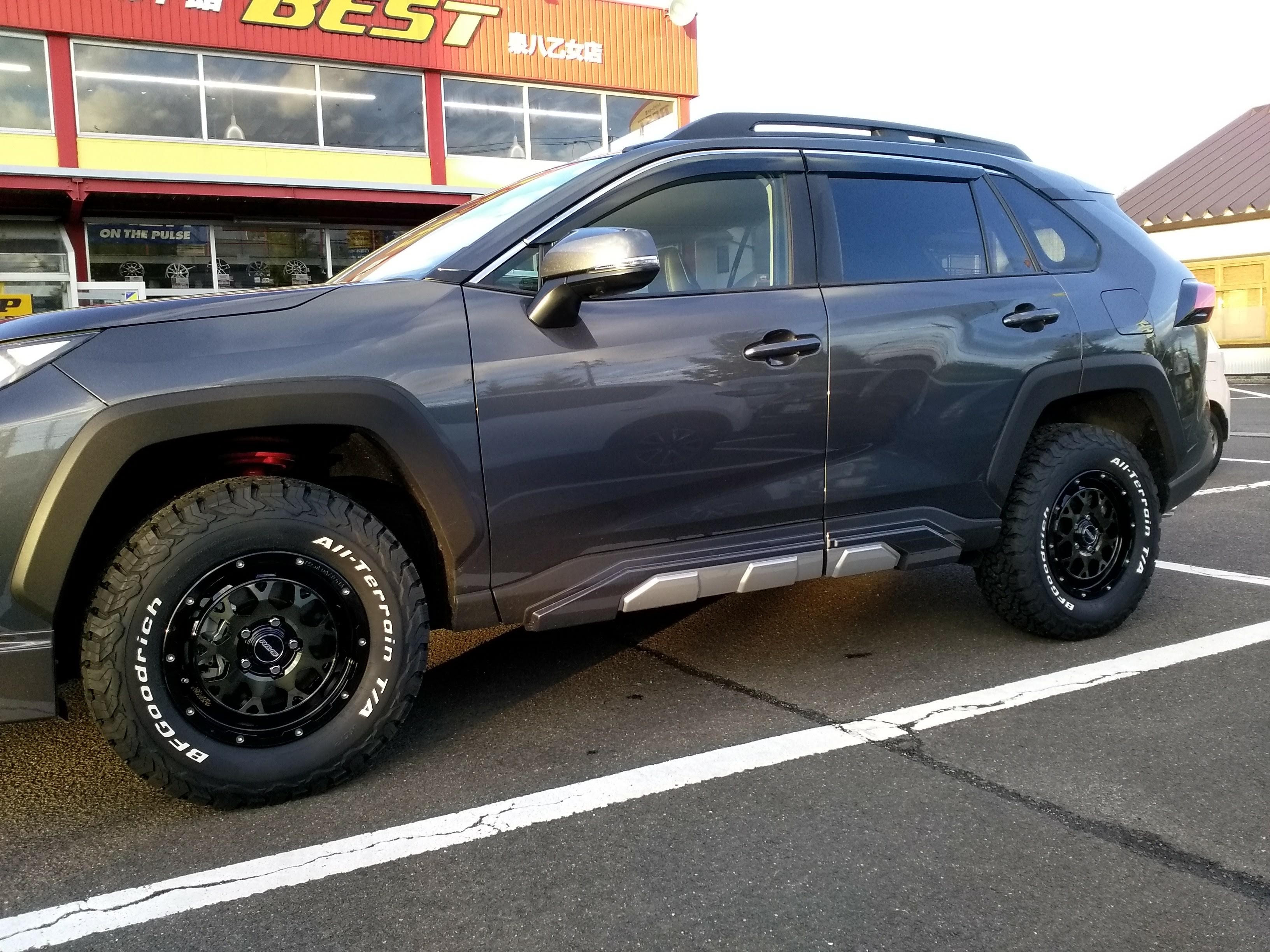 BEST写真館 | トヨタ RAV4 20系 の RAYS(レイズ) TEAM DAYTONA チームデイトナ 16 ブラック/ディスククリアスモーク(BBP) を表示 | タイヤとアルミ ...