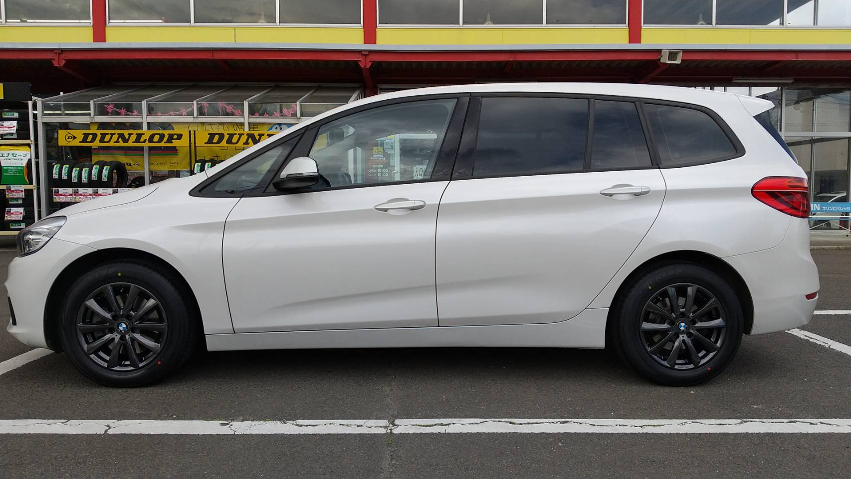 BEST写真館 | BMW 2シリーズ (F46) グランツアラー 218d の TOPY(トピー実業) Team Sparco チームスパ ...