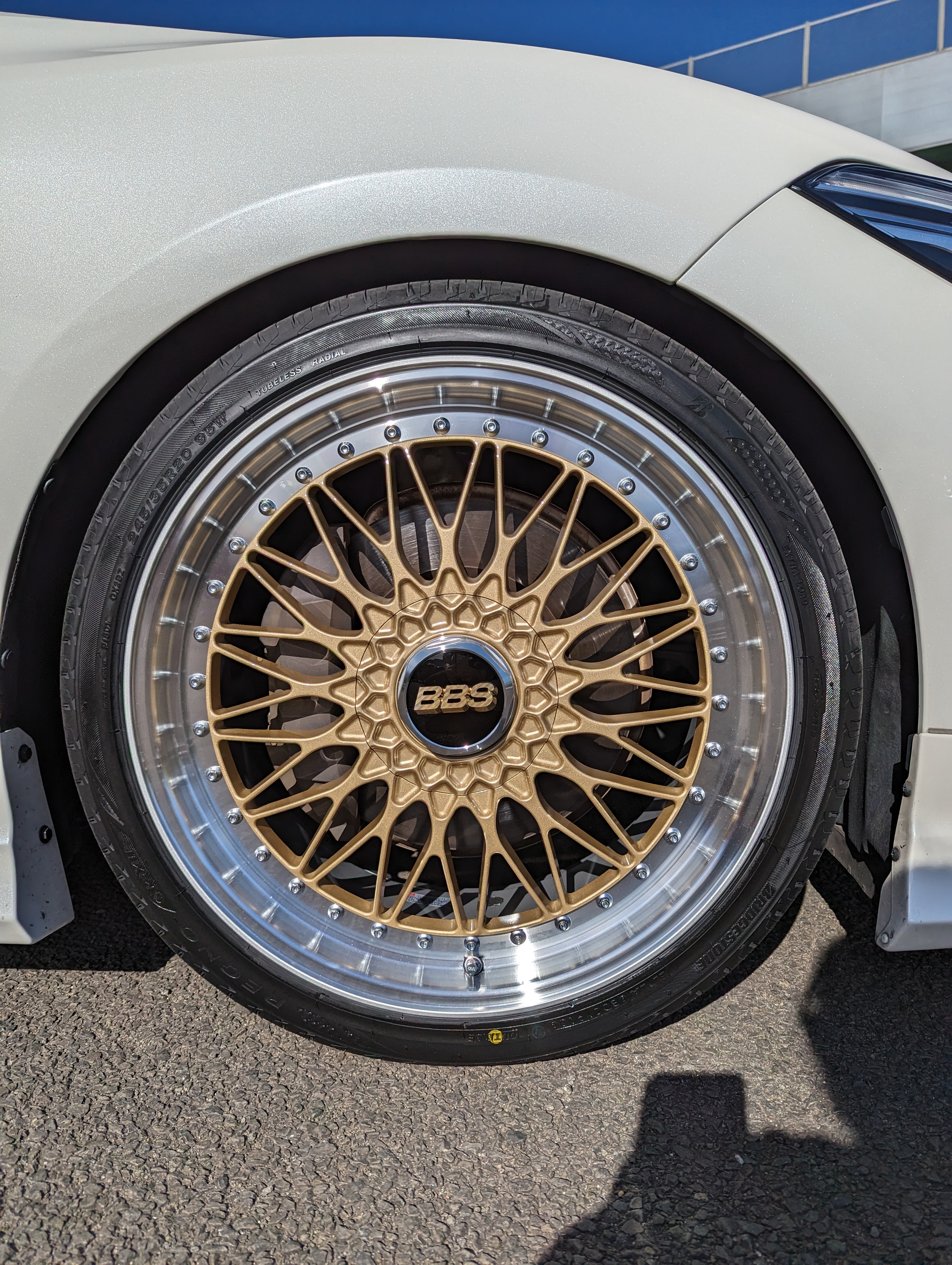 BEST写真館 | トヨタ クラウン ハイブリッド AZSH20 の BBS SUPER RS スーパーRS 20 ゴールド×リムシルバー ...
